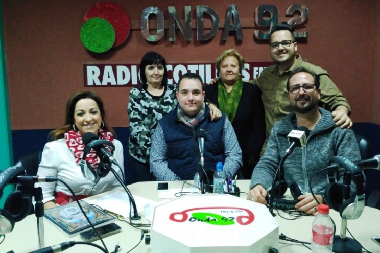 Hoy con Mª Dolores Molina, pregonera de la Semana Santa torreña - Onda ...